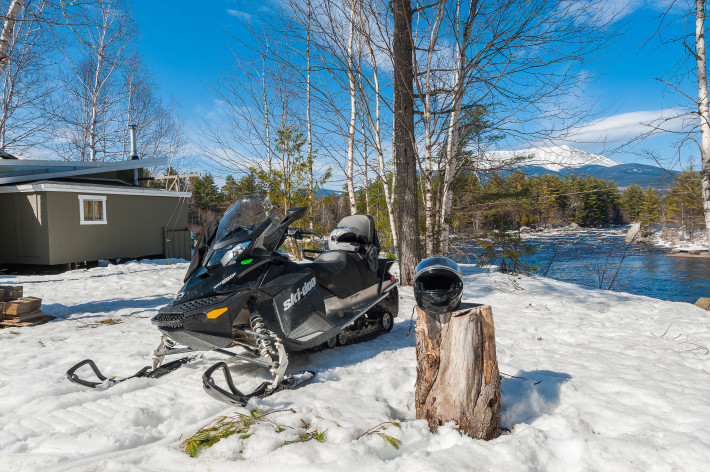 Snowmobiling in Maine| Specials | Trailside Lodging